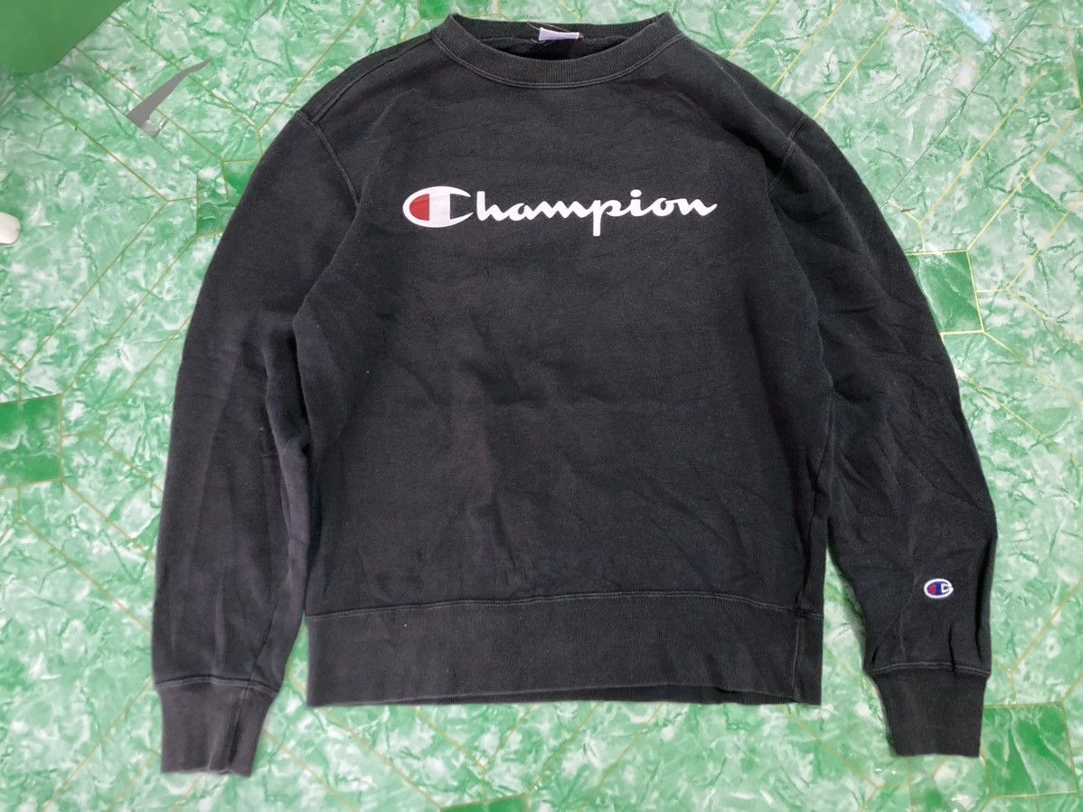 Champion × Streetwear × Vintage Sweater Champions big Logo | Grailed