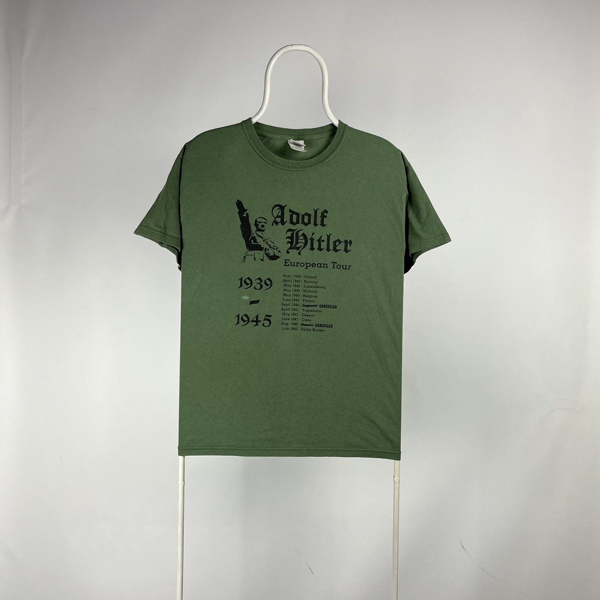 Band Tees × Vintage Vintage Adolf Hitler tour tee Tshirt size Medium ...