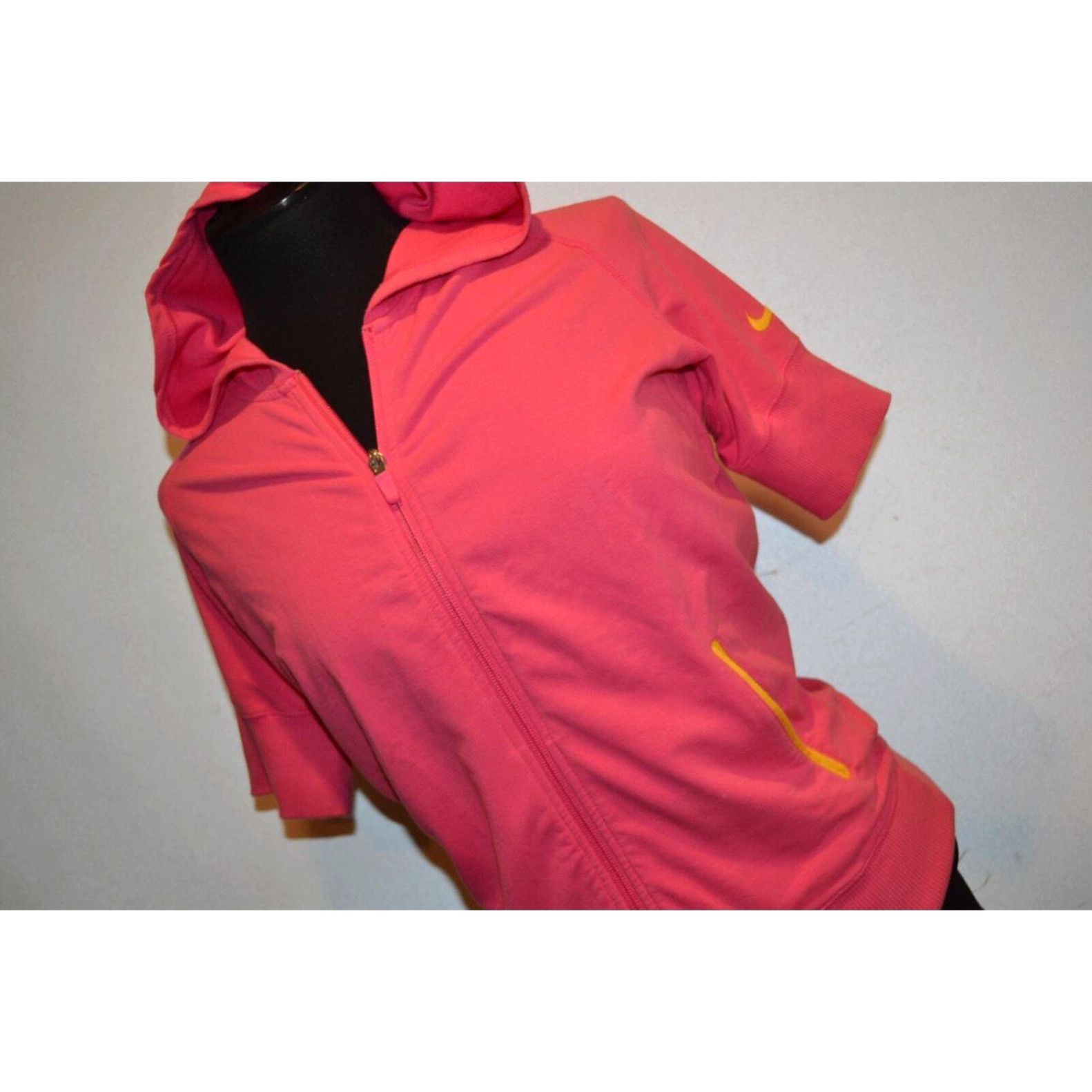 Nike 21464 Nike Athletic Jacket Hoodie Zip LiveStrong Pink Size XS ...