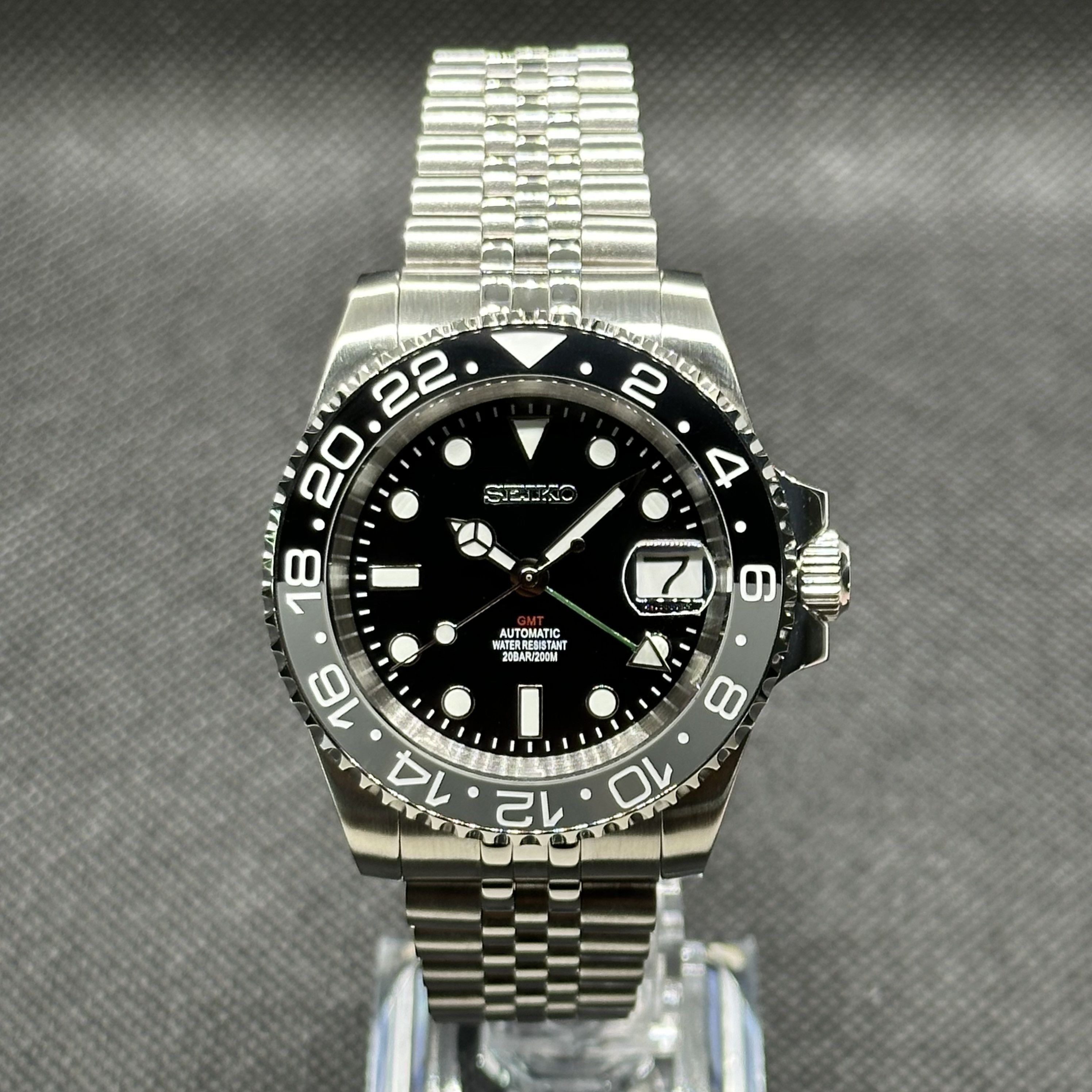 Custom Seiko Mod “Bruce Wayne” GMT Dive Watch | Grailed