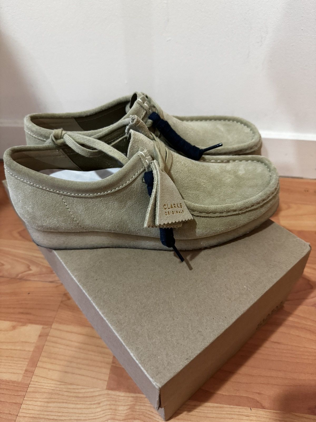 Clarks Clarks Wallabee Low Maple Suede | Grailed