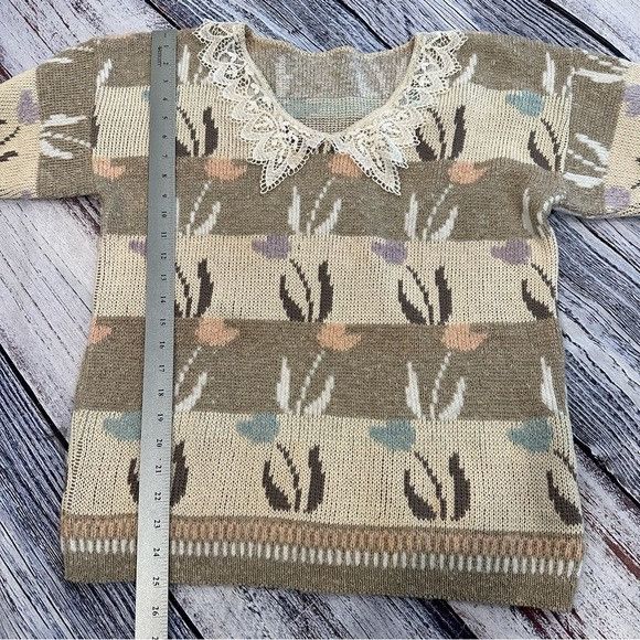 Vintage Vintage Tulip Knit Sweater with Lace Collar | Grailed