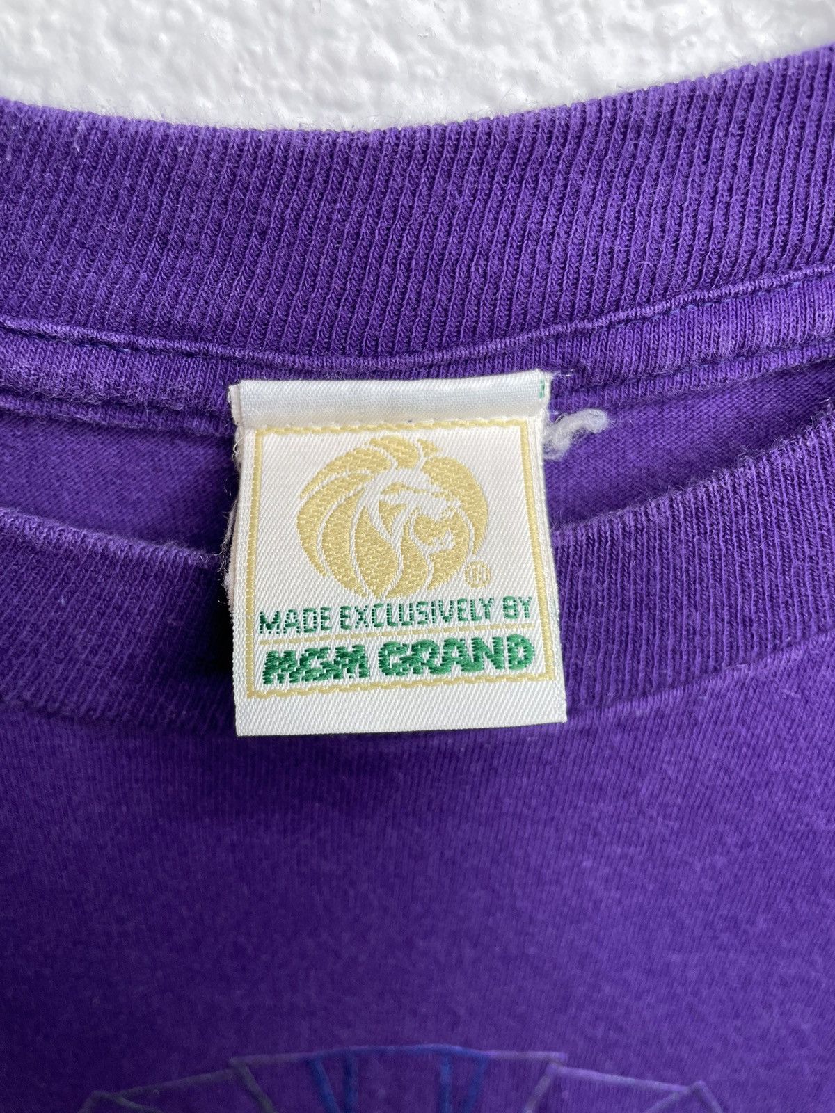 Mgm Grand Vintage 1990s MGM Grand Lion T Shirt Size Large | Grailed