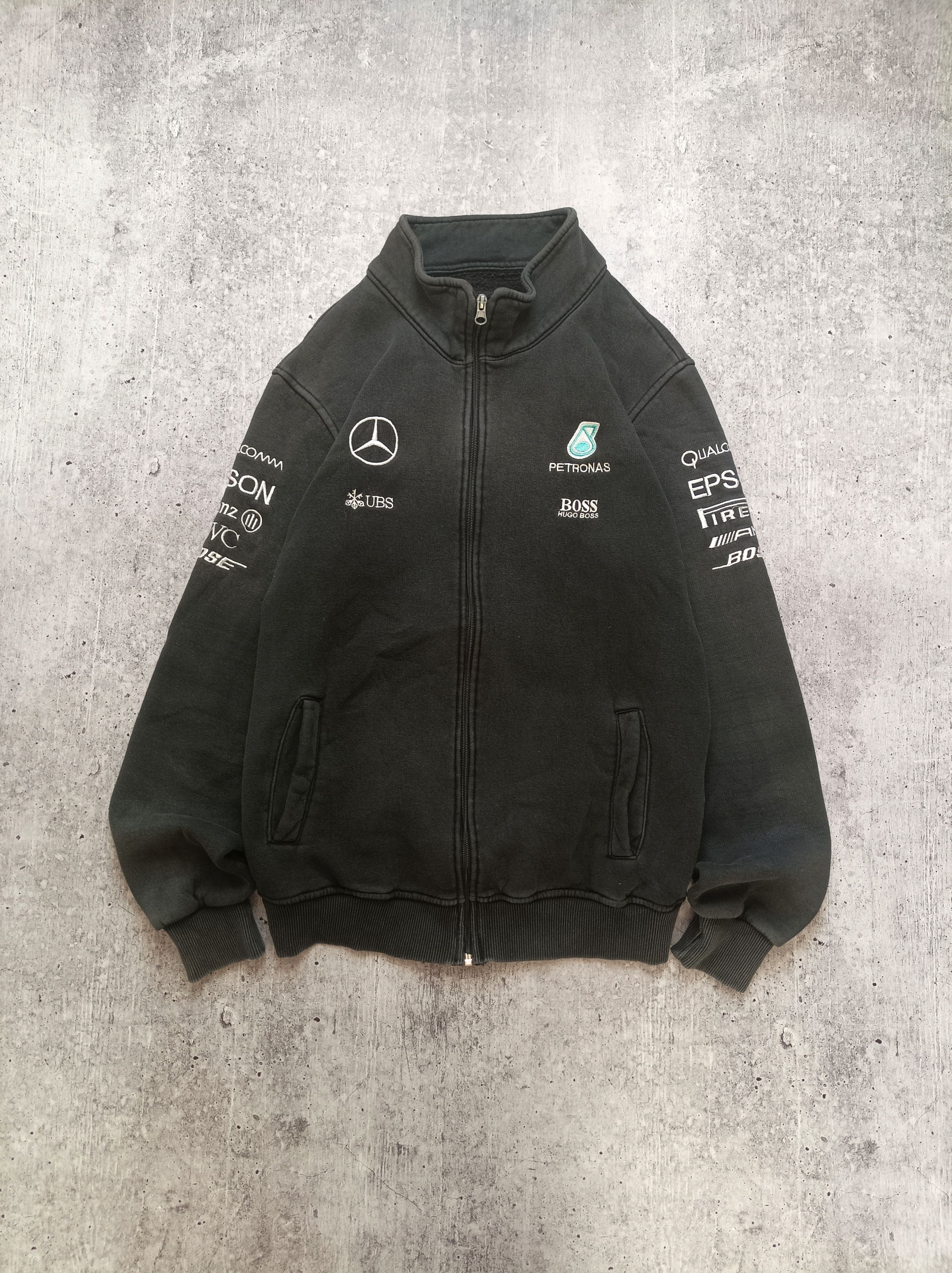 Formula 1 × Mercedes Benz × Vintage Mercedes AMG Petronas Formula One ...