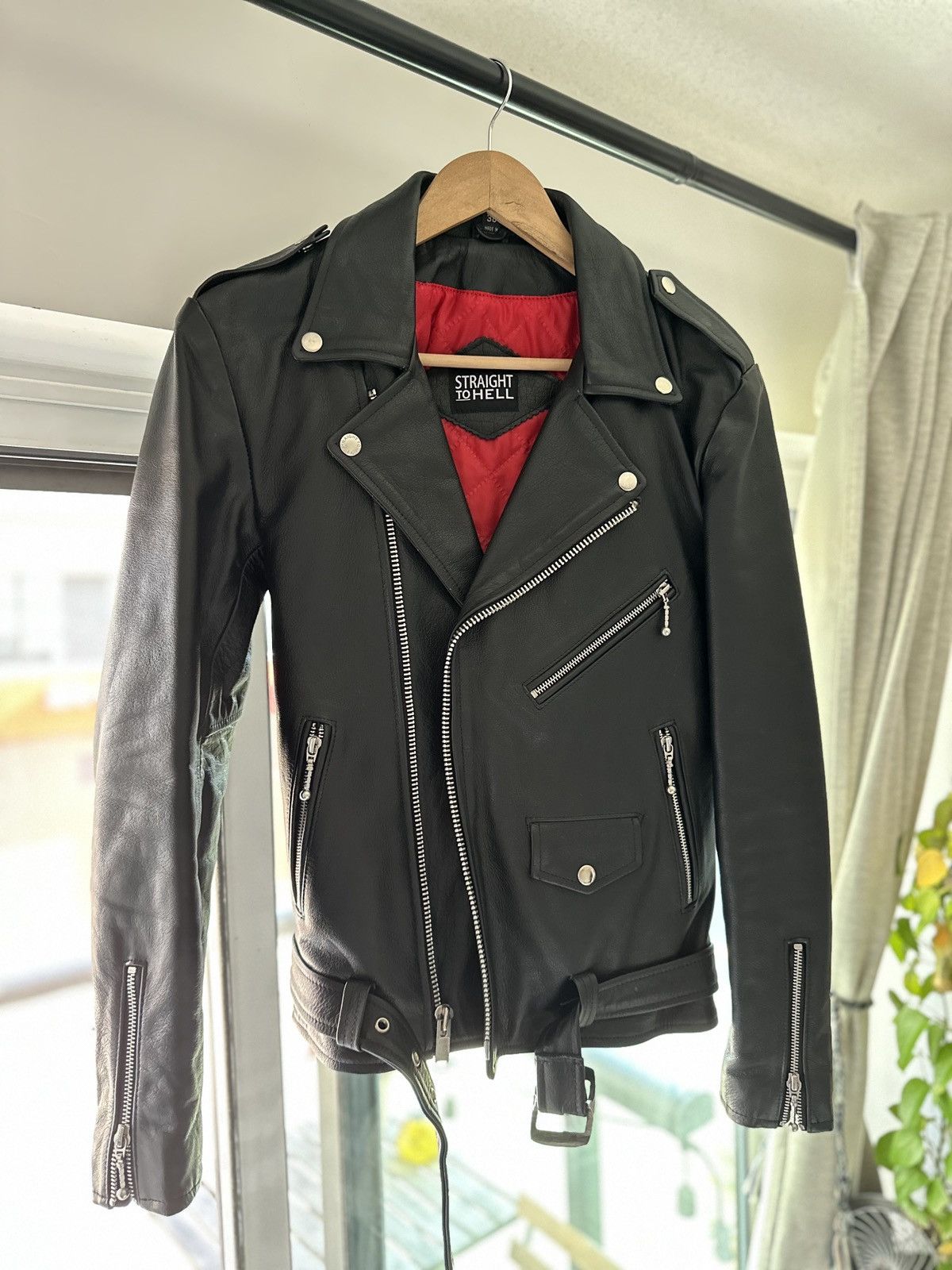 Straight To Hell Straight To Hell Commando Leather Jacket size 38 | Grailed