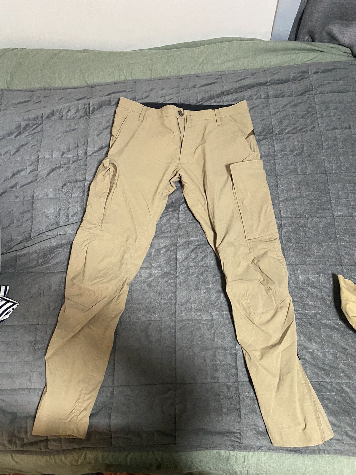 Acronym Acronym P10A-E Khaki Small Full-Pack | Grailed