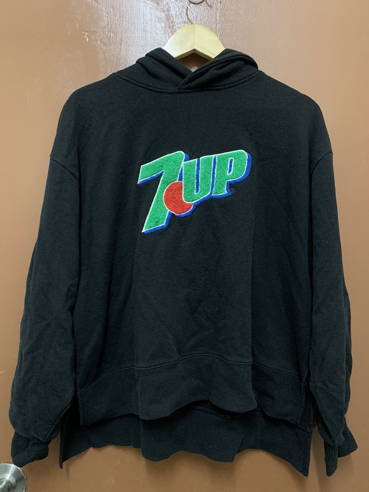 Japanese Brand × Streetwear × Vintage VINTAGE 7UP HOODIE EMBROIDERY ...
