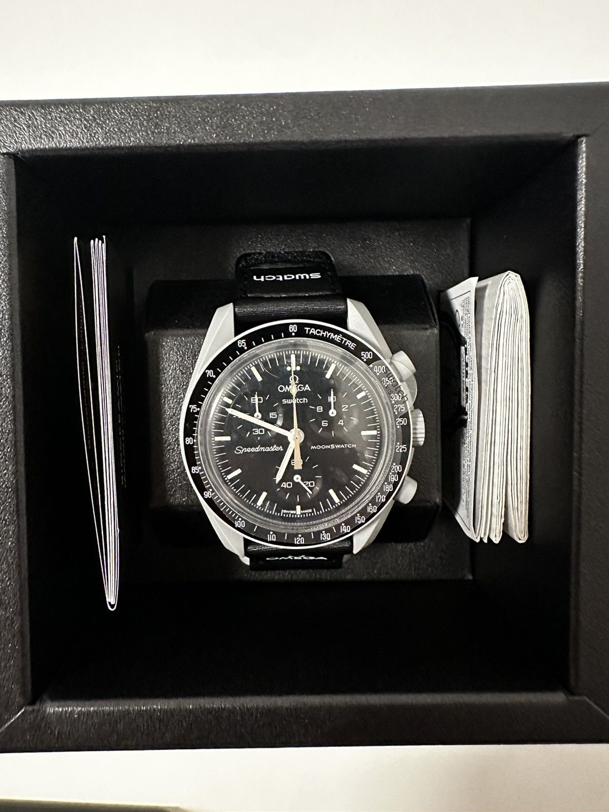 Omega × Swatch Omega x Swatch Mission to Moon Gold Barley Grain Pattern ...