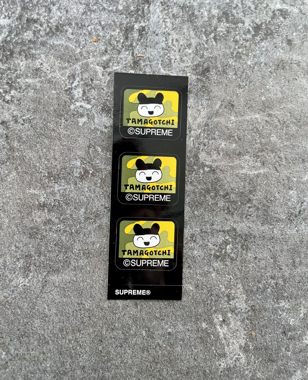 Stickers × Streetwear × Supreme Supreme x Tamagotchi Sticker Strip SS23 ...