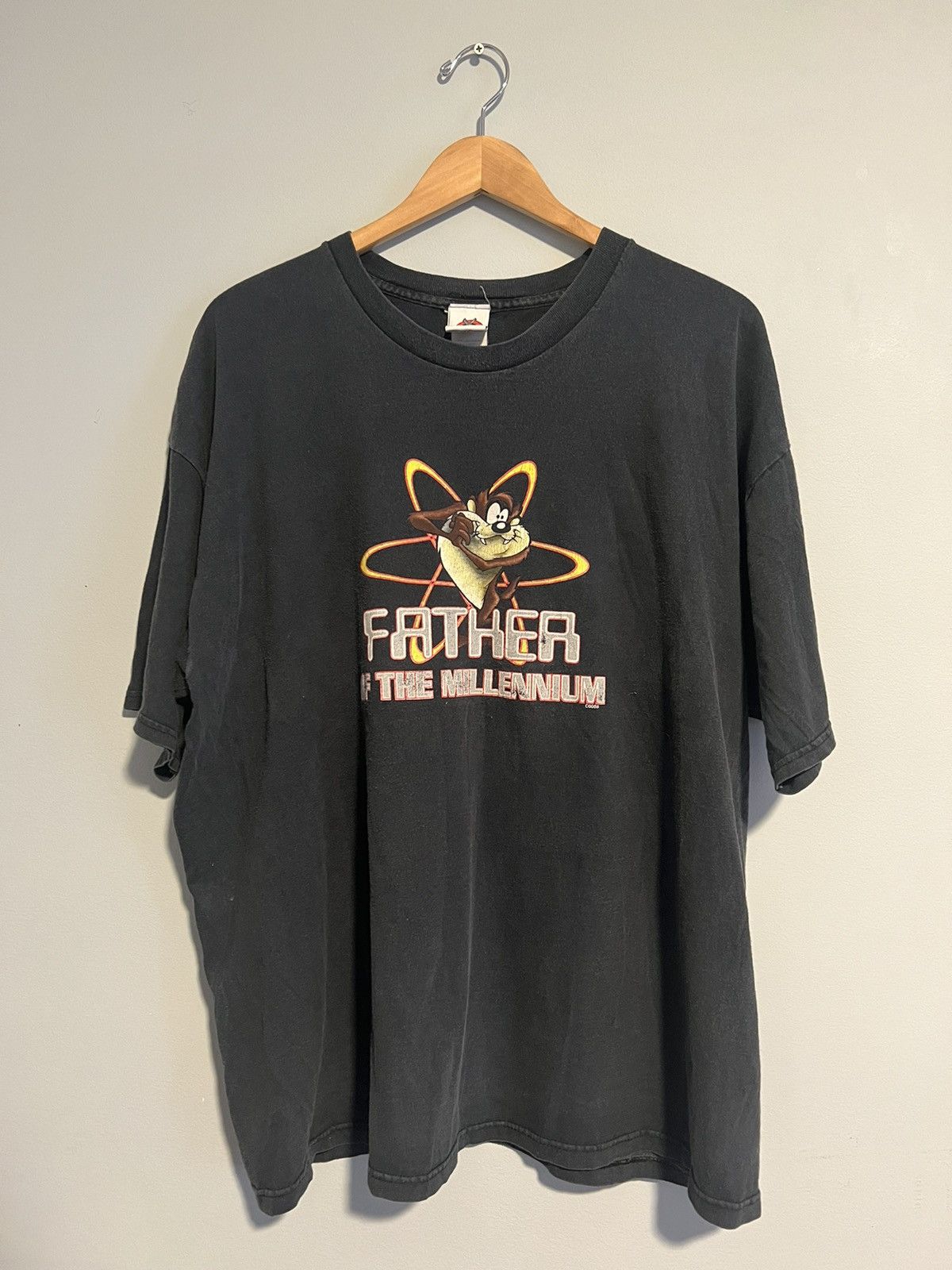 Vintage 1996 Taz Father of the Millennium Black T-Shirt | Grailed