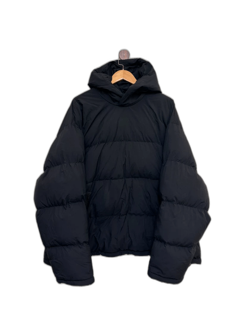 Balenciaga balenciaga 22aw hooded down jacket | Grailed