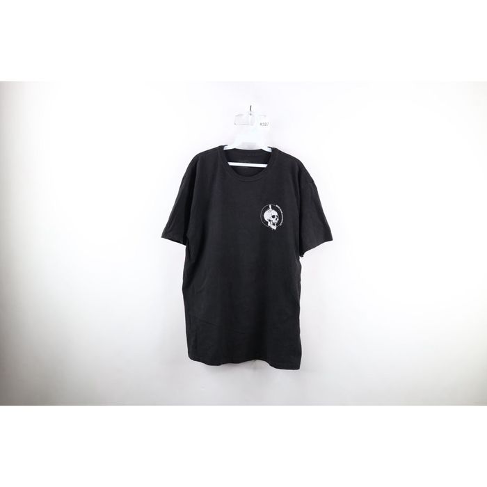 Born Streetwear Mens Large Faded Born Scum Skull Sword Spider Short ...