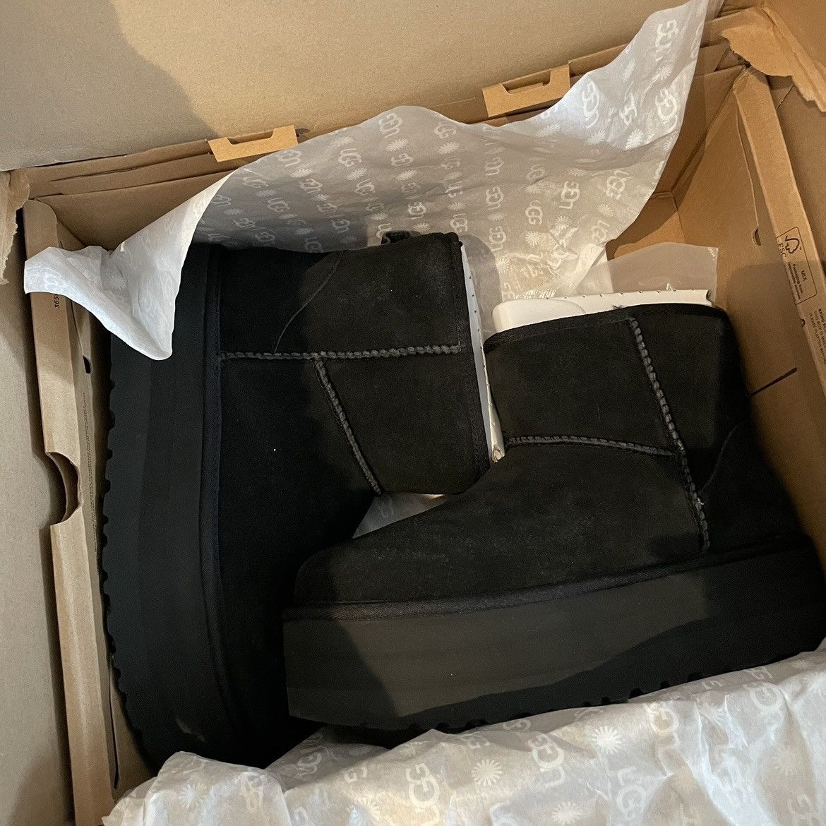 Ugg Ugh classic mini platform boot | Grailed