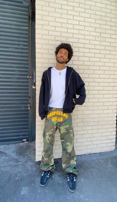 Streetwear GVGALLERY “Raspberry Hills” Camo Pants | Grailed