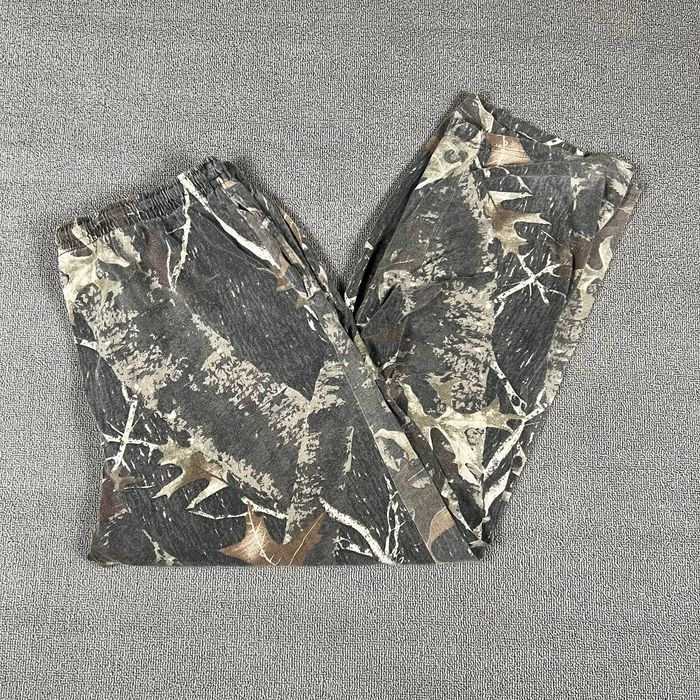 Vintage Vintage Realtree Camo cotton sweatpants | Grailed