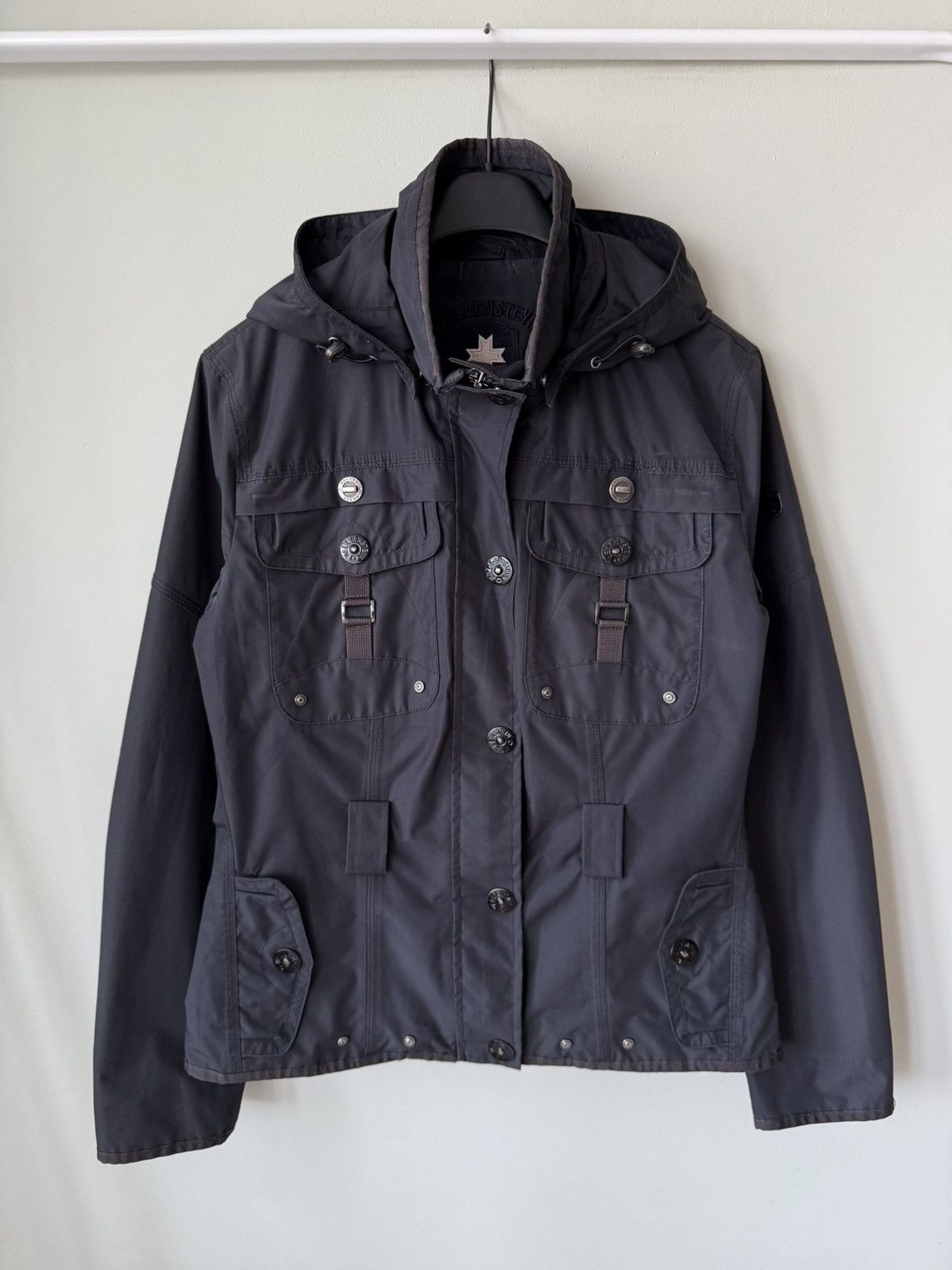 Wellensteyn Wellensteyn chocolate multipocket hooded jacket | Grailed