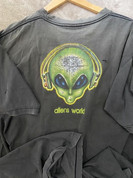 Vintage 90s alien workshop “the alien bunch” | Grailed