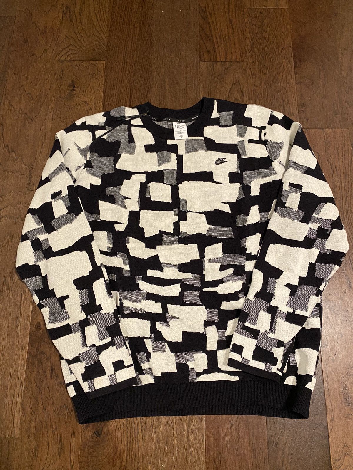 Nike Tech Sweater Red Men Nike Tech Fleece Mens Large Sherpa Sweater ...