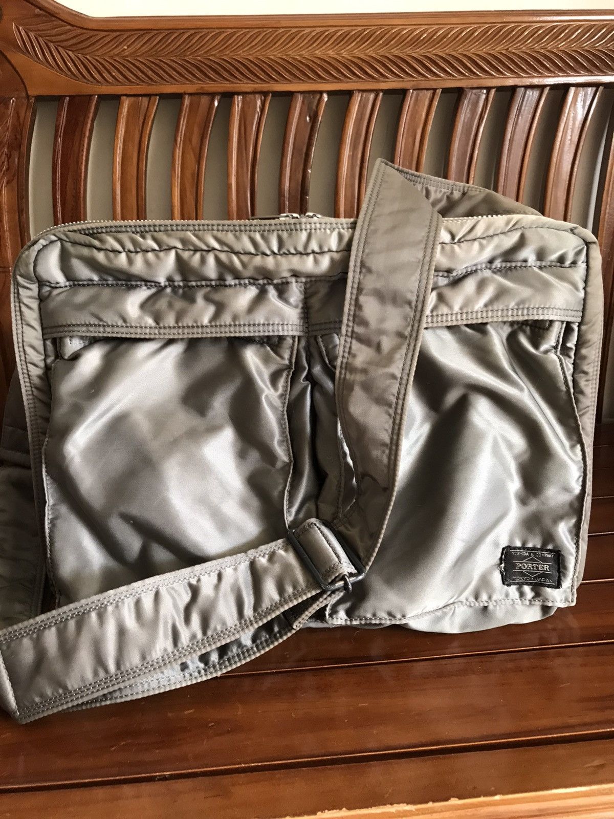 Head Porter × Porter × Porter Classic Porter Japan Tanker Shoulder ...