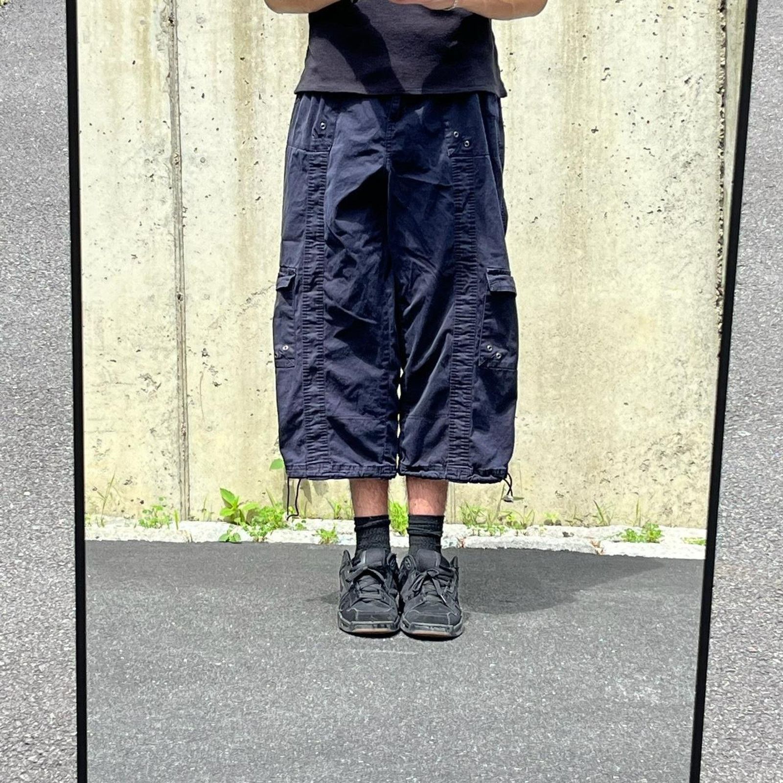 Vintage 2000s vintage baggy wide leg navy blue cargo capris | Grailed