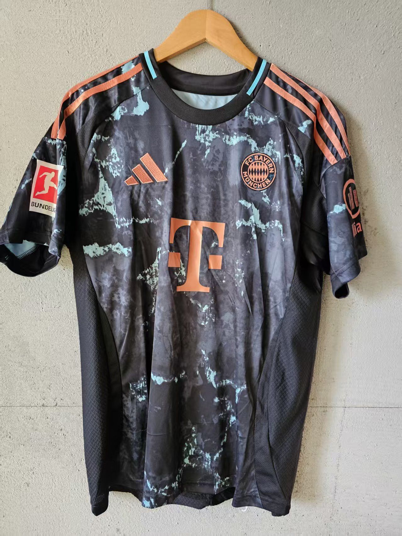 Manchester United 2025 Bayern München #9 Harry Kane Jersey Away | Grailed