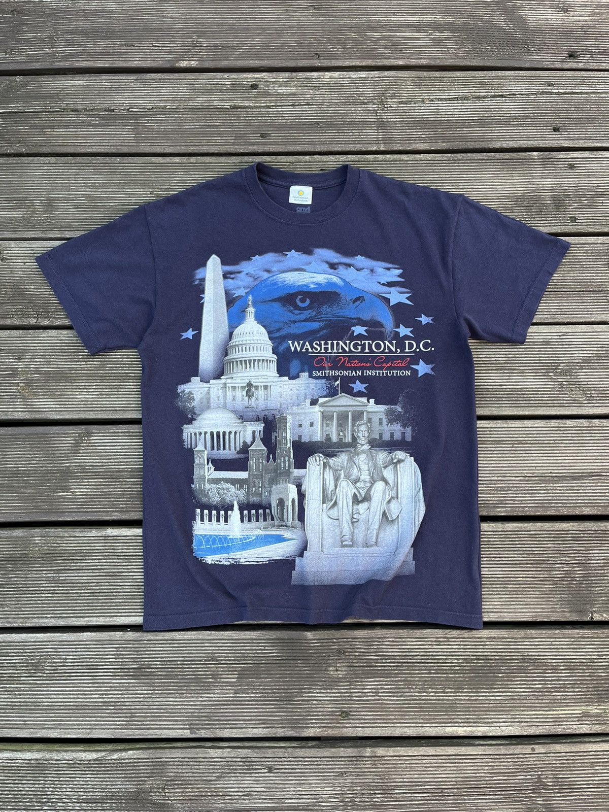 Vintage Vintage Smithsonian Institution Anvil USA Washington T-shirt ...