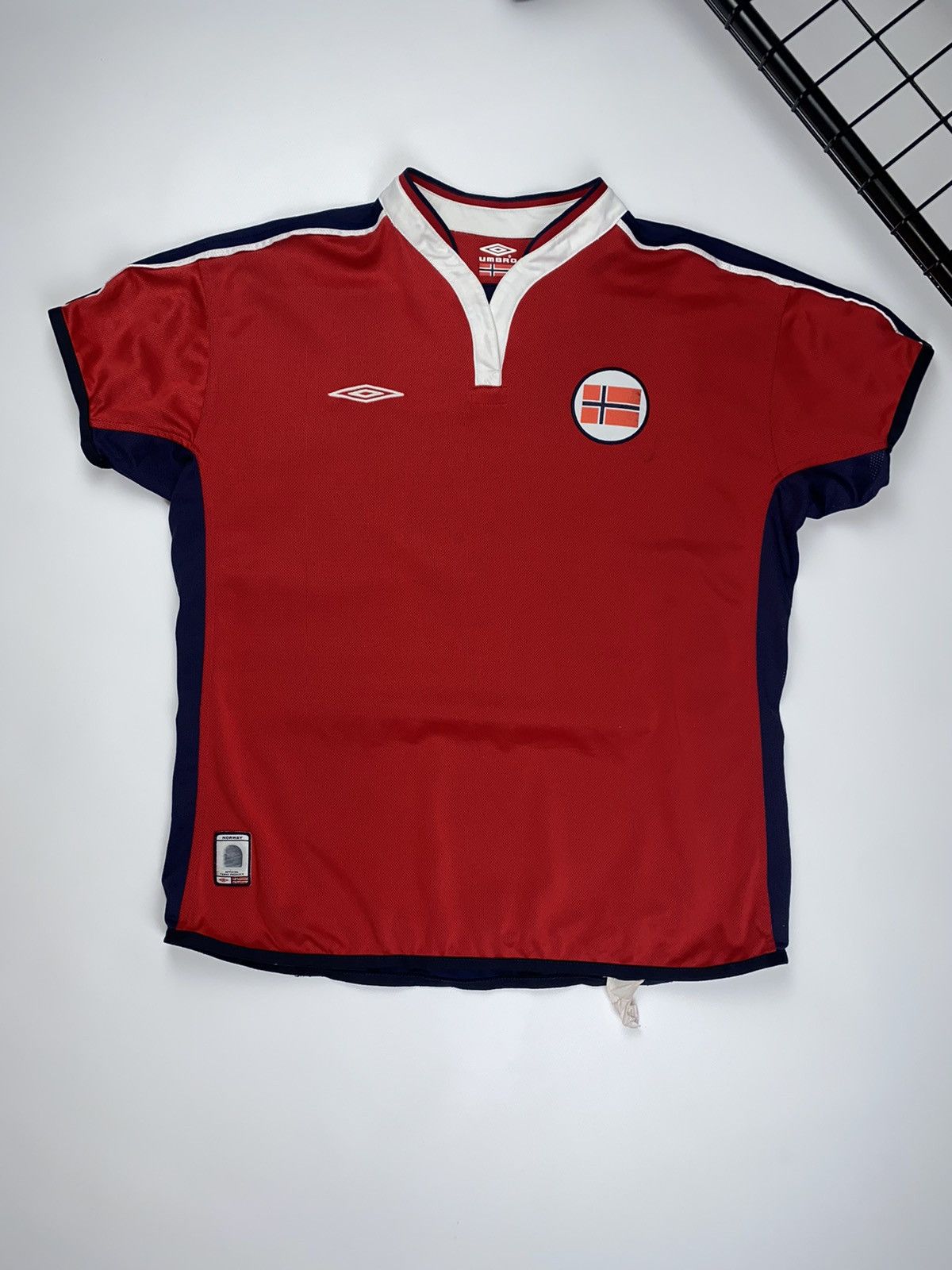 Soccer Jersey × Umbro × Vintage 🚨 Umbro Norway vintage jersey red man ...