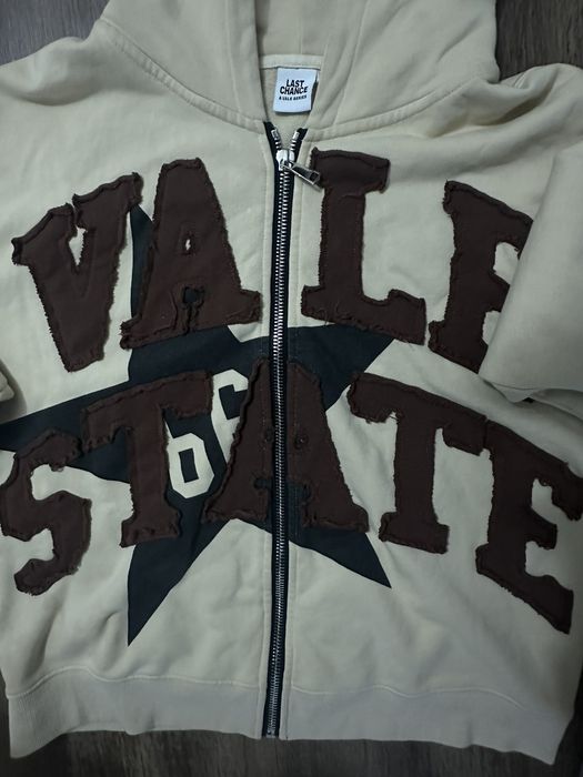 Vale Vale state zip up | Grailed