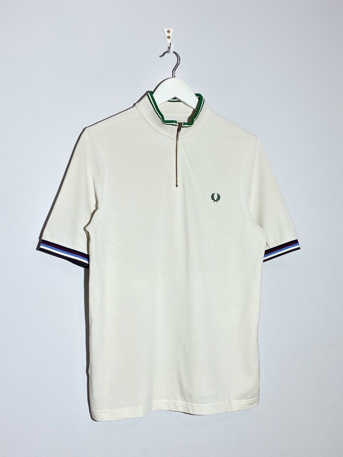 Vintage Vintage 90s Fred Perry hype y2k streetwear zip polo t-shirt ...