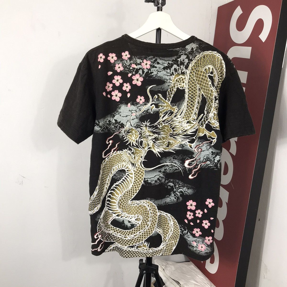 Japanese Brand Vintage Faded Japanese Traditional Koi Fish Oversized ...