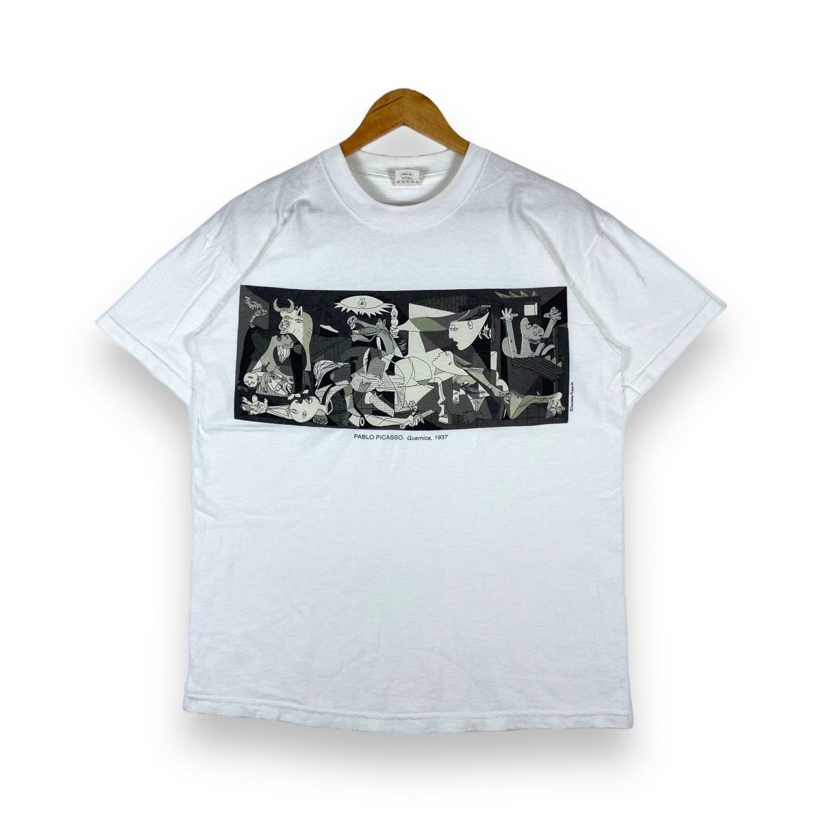 Vintage Vintage 2004 Pablo Picasso Guernica 1937 Artwork Tee Grailed