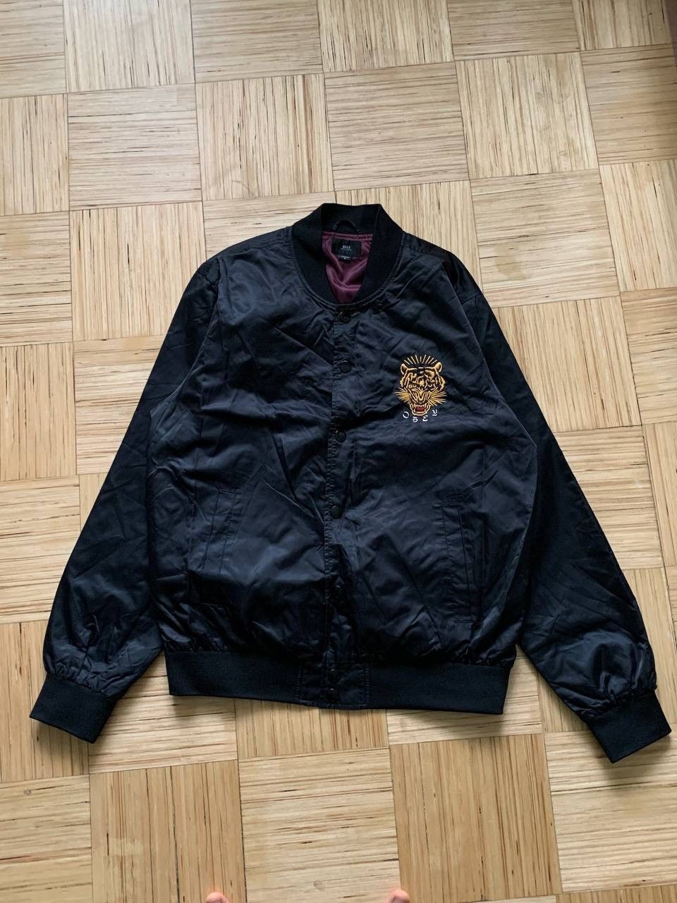 Obey × Streetwear Obey Tiger Bomber Jacket | Grailed