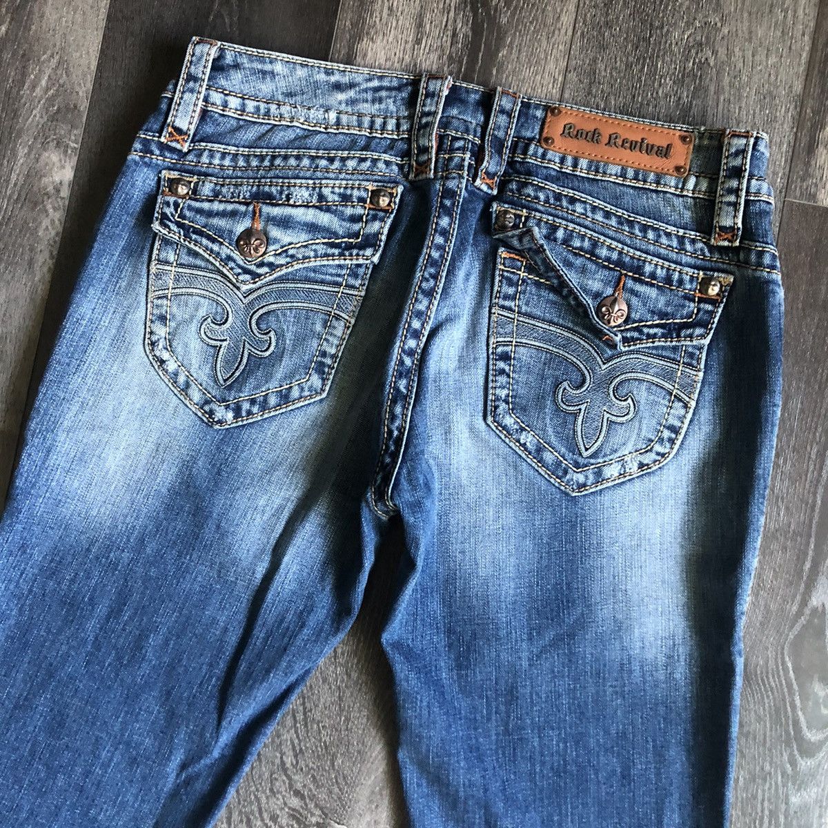 Rock Revival × Streetwear × Vintage Vintage 2000s Rock Revival Jen ...