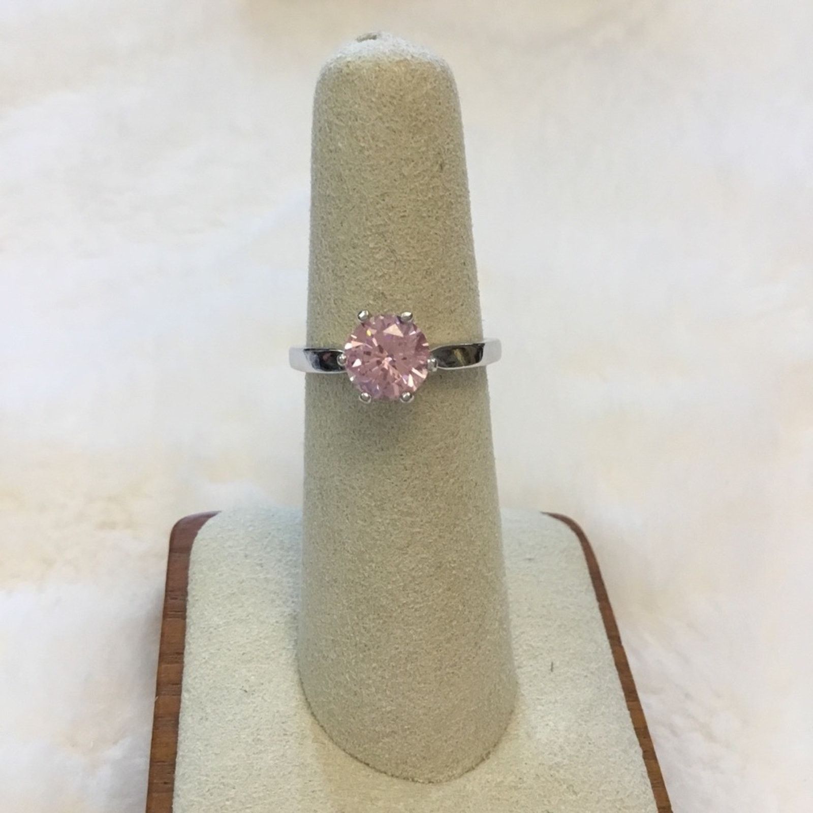 Other Silver Pink Solitaire Crystal Ring | Grailed