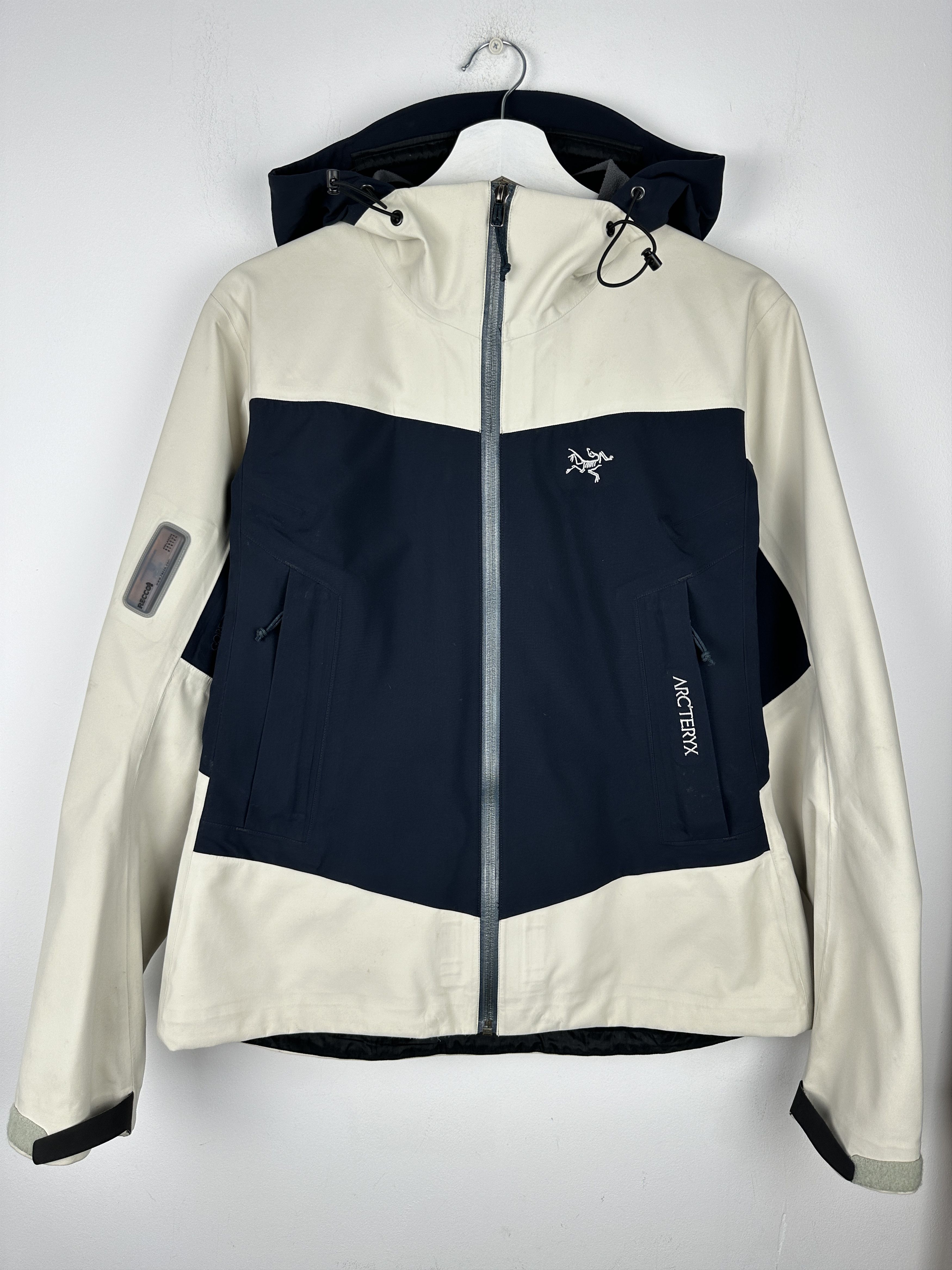 Arc'teryx × Streetwear Arcteryx Gore Tex Recco Jacket | Grailed