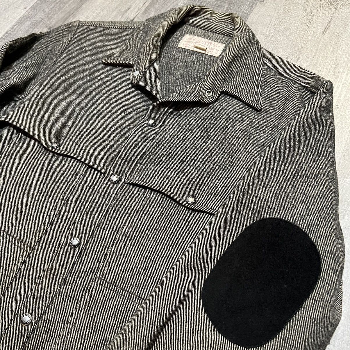 Filson × Rare × Vintage VTG Filson Mackinaw Wool Cape Coat Grey ...