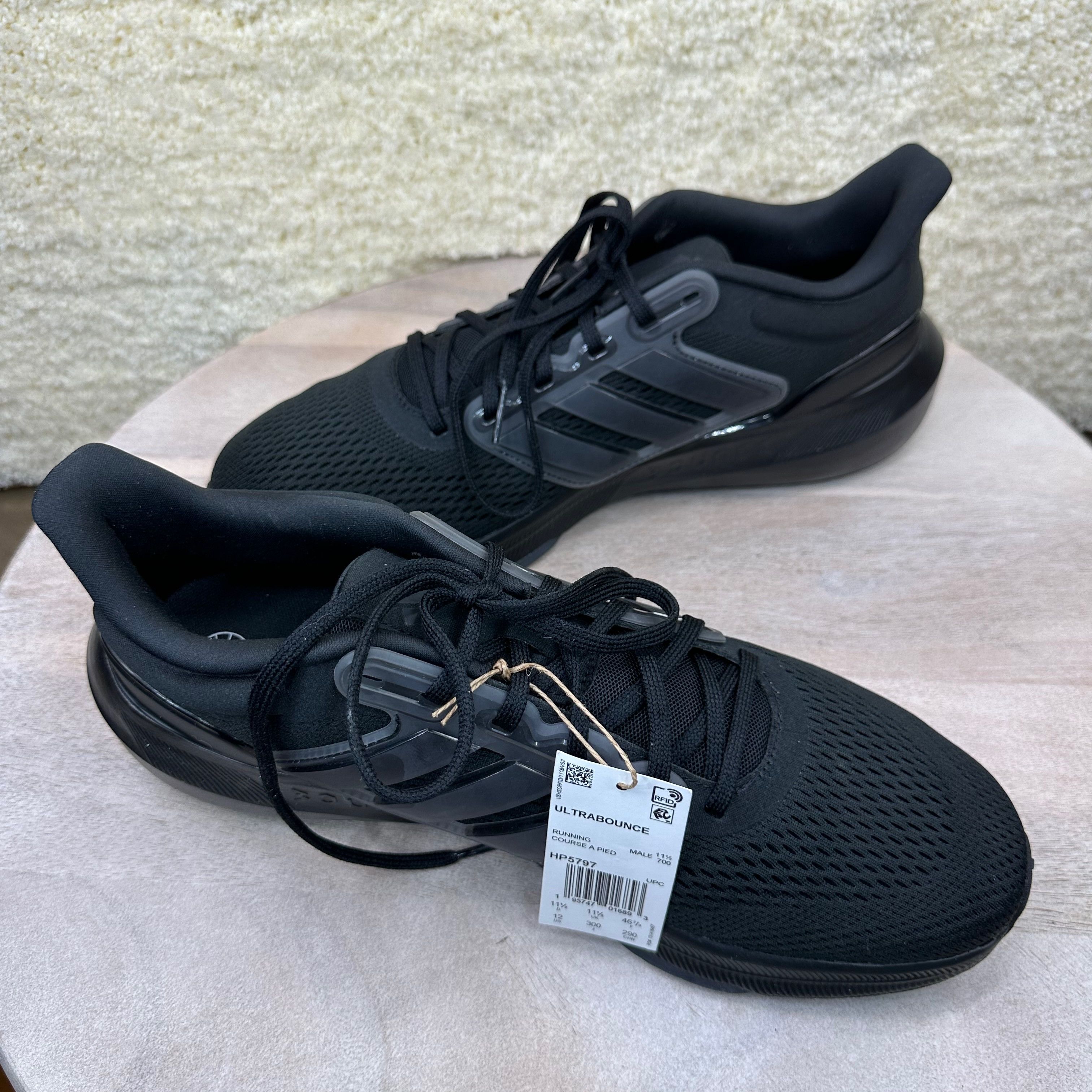 Adidas Adidas Ultrabounce Running Shoes Mens Carbon Black 12 | Grailed