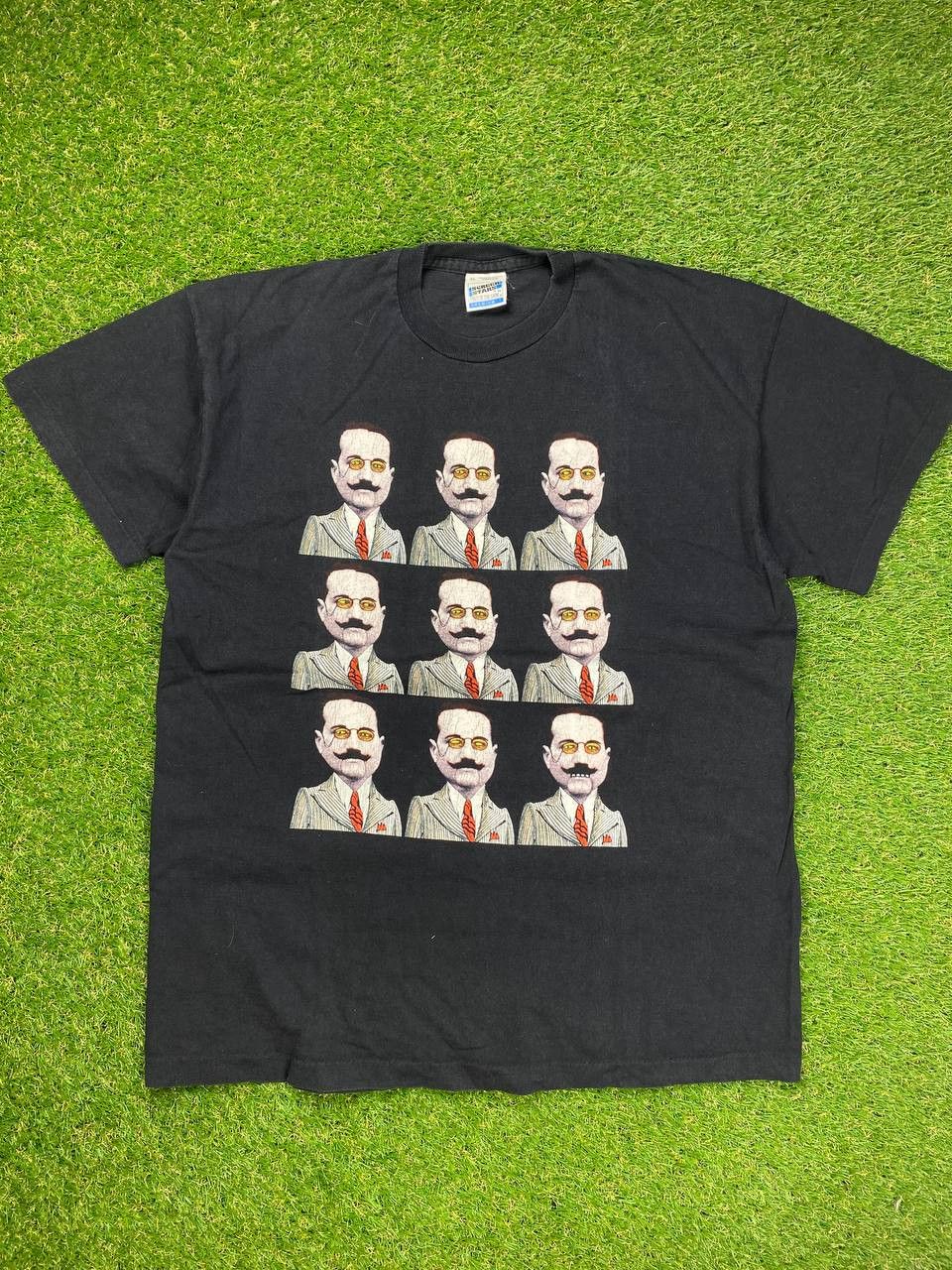 Band Tees × Vintage Vintage 1992 MONTY PYTHON "Flying Circus" tv series ...