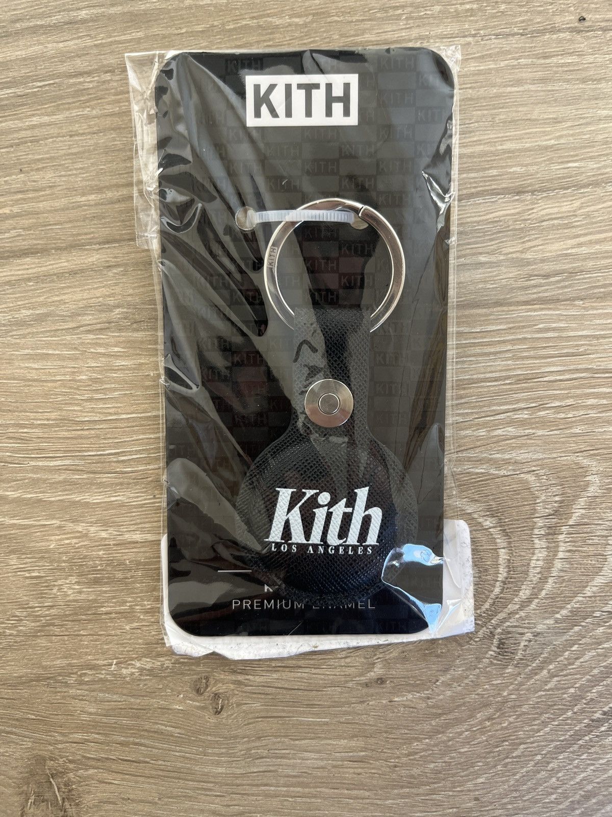 Kith Kith air tag keychain | Grailed