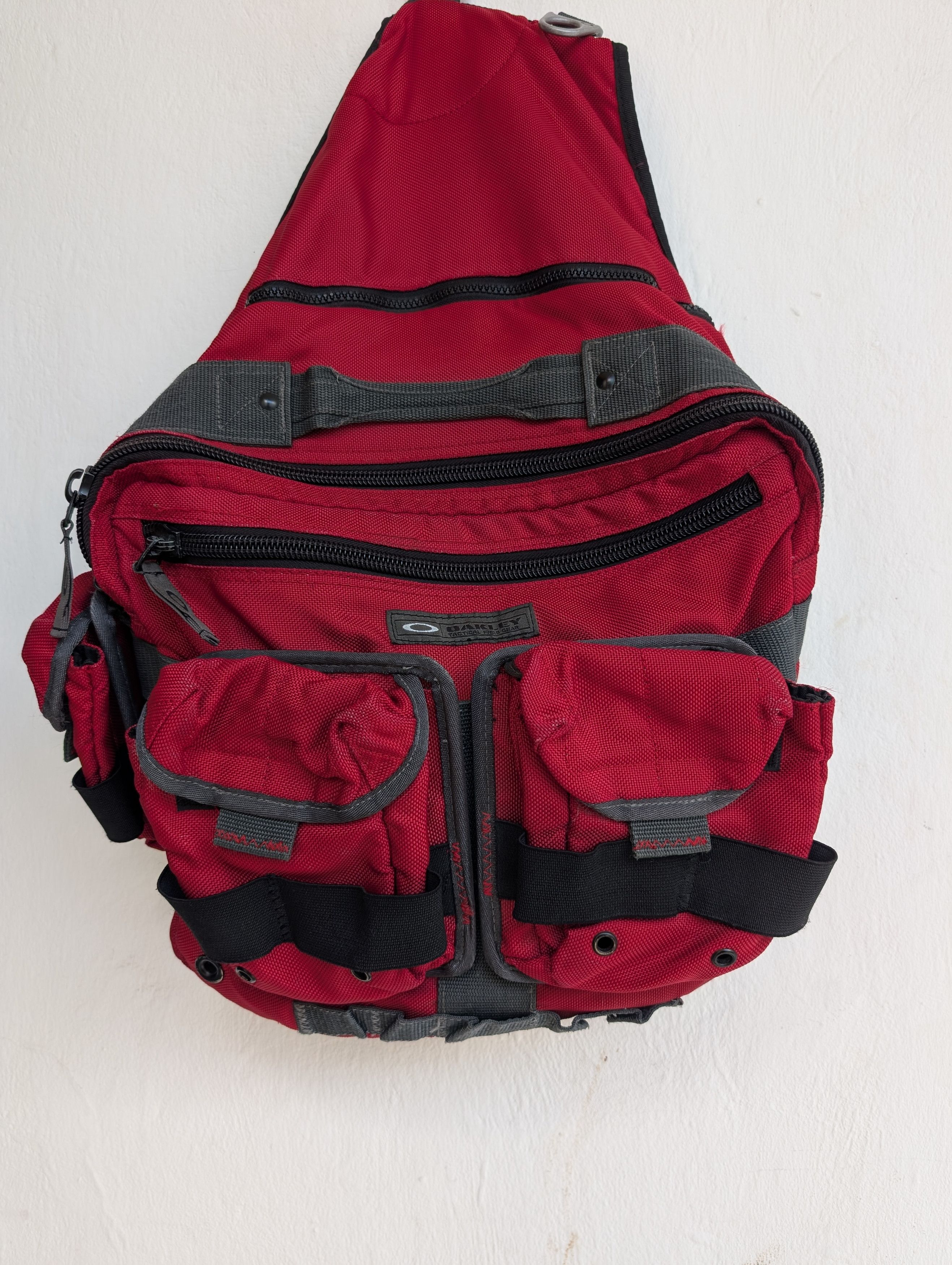 Oakley VTG OAKLEY AP SANDBAG 1.0 | Grailed