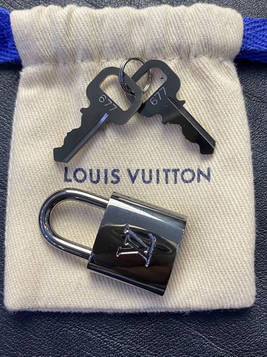 Louis Vuitton Louis vuitton padlock / lock with keys | Grailed
