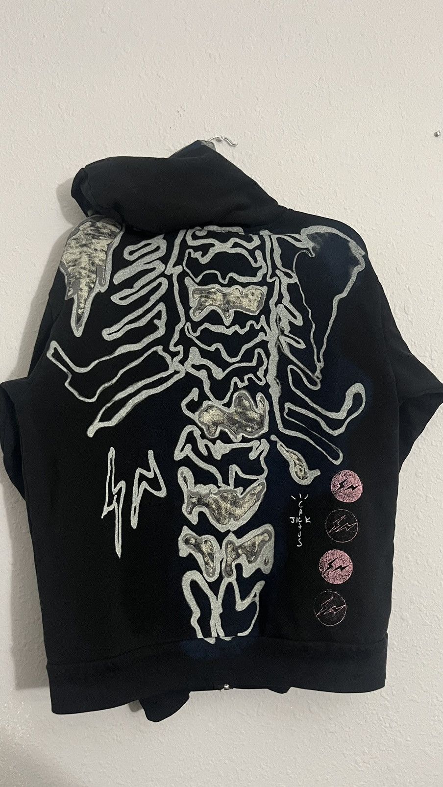 Travis Scott Cactus Jack Travis Scott Fragment Skeleton Graffiti Full ...