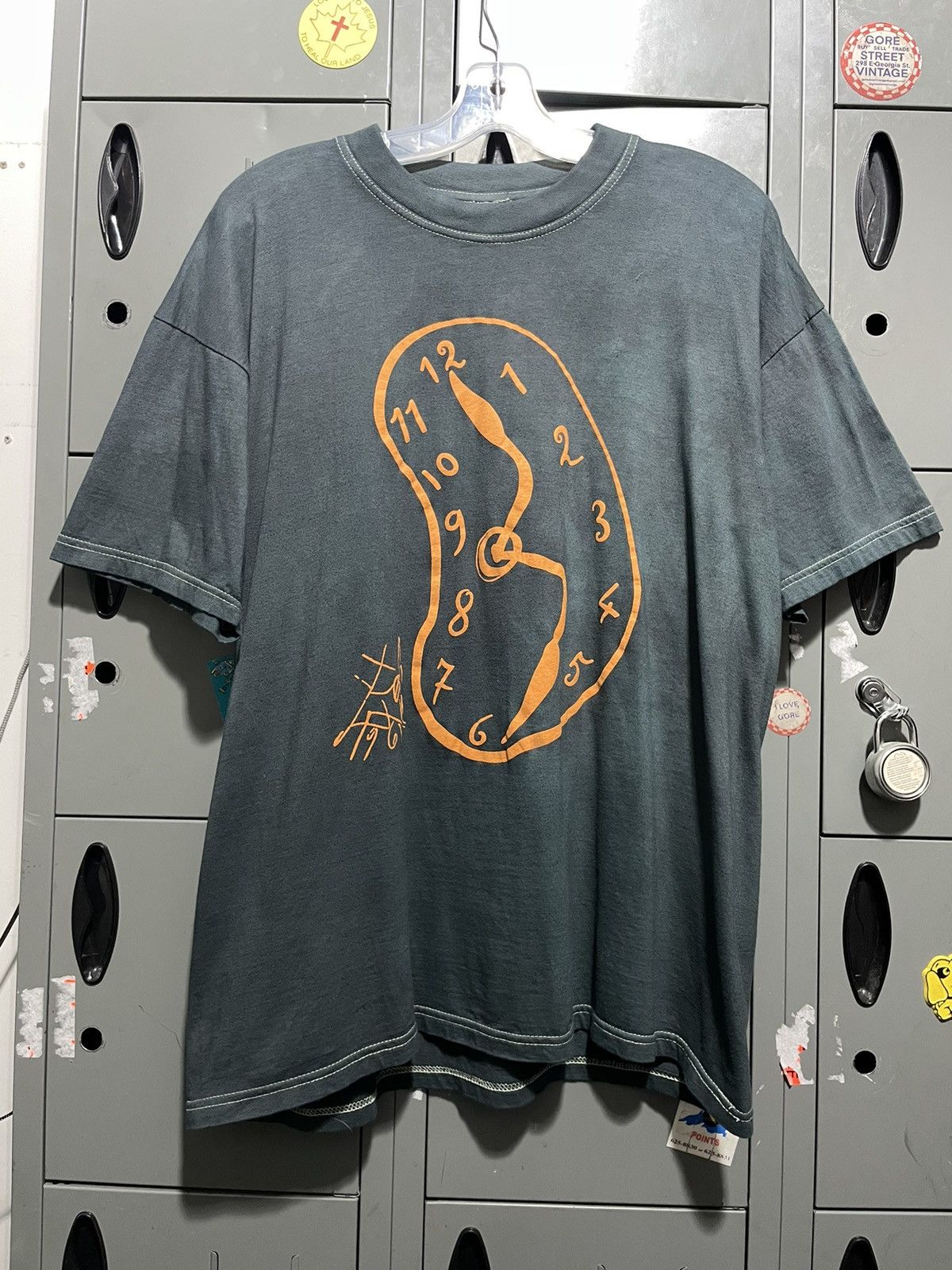 Streetwear × Vintage Salvador Dali Melting clock vintage art tee ...