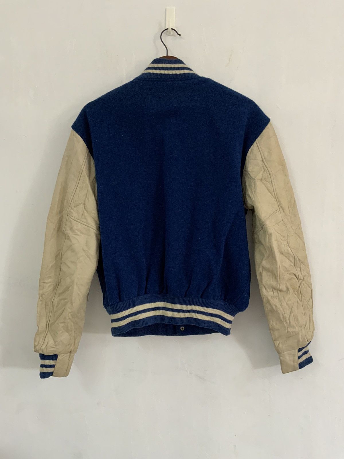 Avant Garde Berret Deca Spice Island Avant Garde Wool Varsity Jacket ...