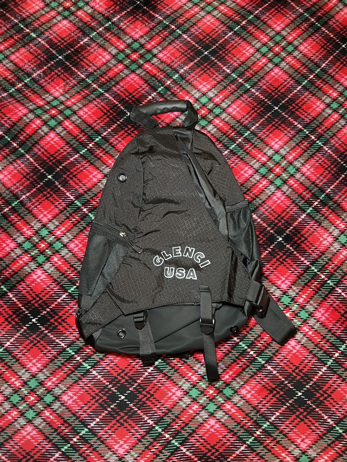 Hypebeast GV Gallery Raspberry Hills Glenci Shoulder Bag | Grailed