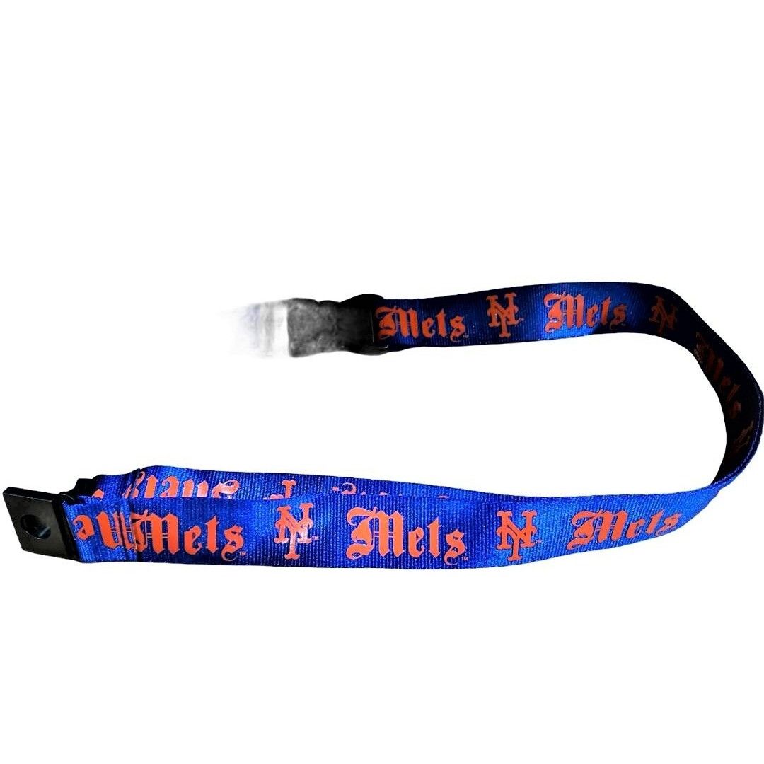 MLB New York Mets 2-Sided Lanyard Keychain Old English Font Desi | Grailed
