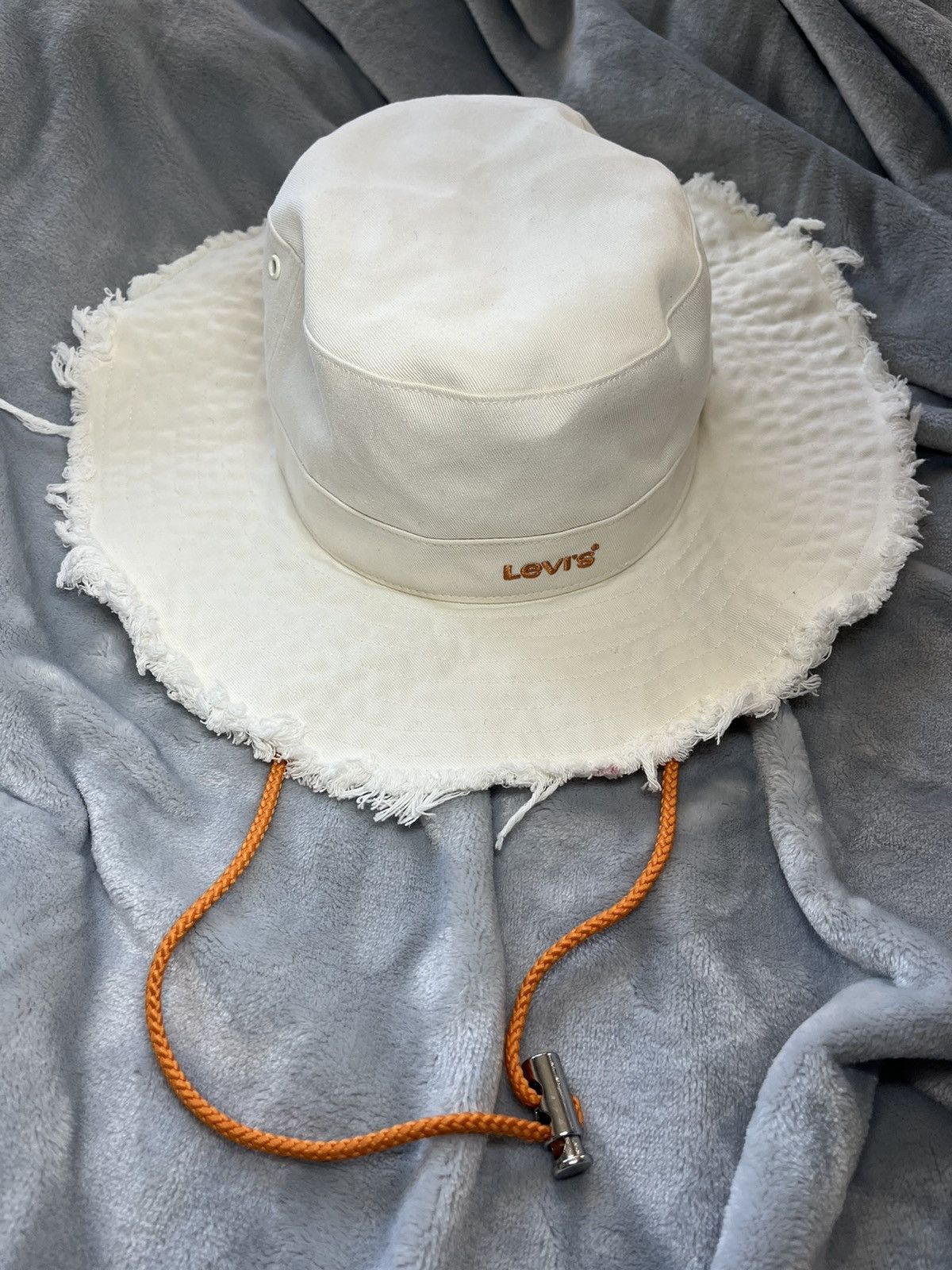 Levi's × Streetwear × Vintage Cowboy hat levi’s levis bucket | Grailed
