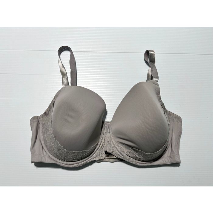 Vintage GRAY AMBRIELLE UNDERWIRE LINED T SHIRT BRA SIZE 38DDD L9 | Grailed