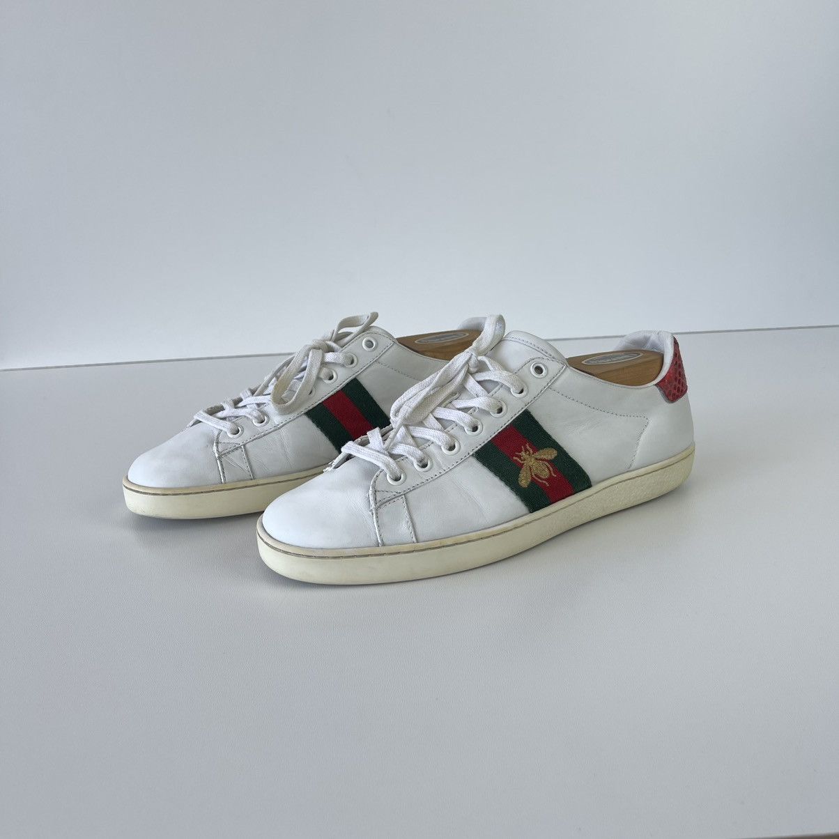 Gucci Gucci Ace Bee Embroidered Trainers Leather Sneakers White | Grailed