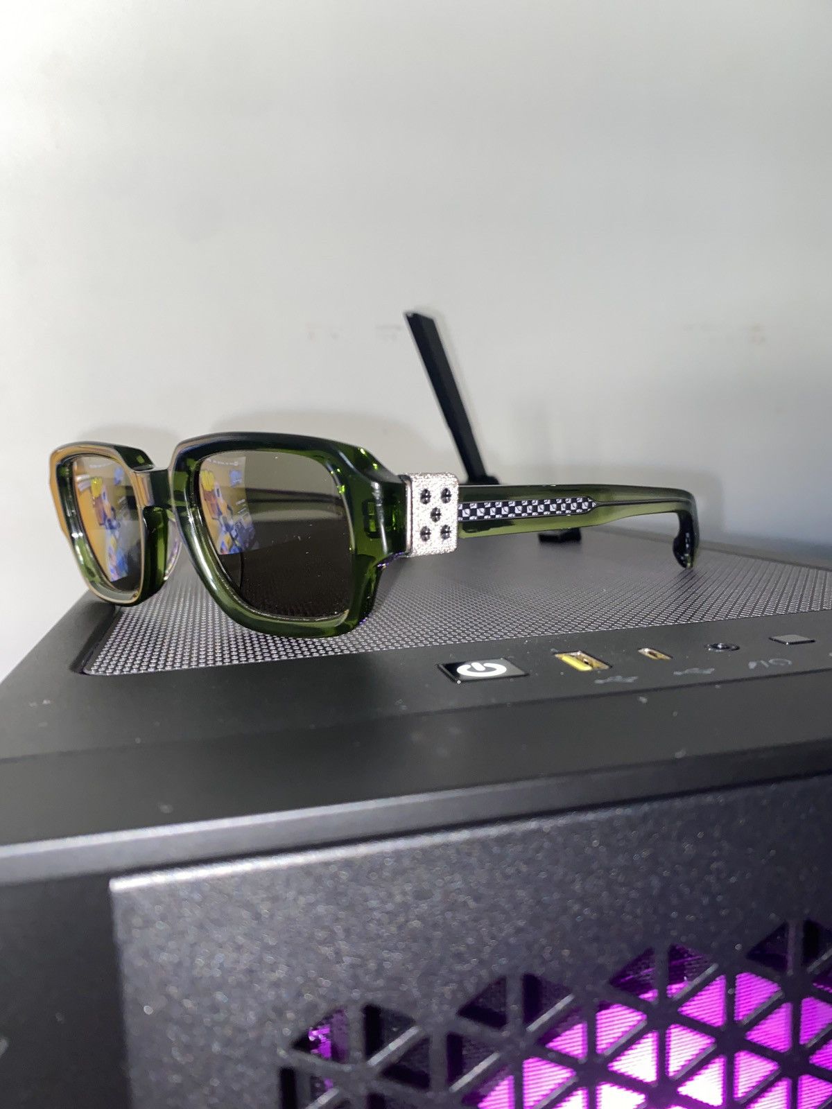 Chrome Hearts Diamond encrusted chrome heart shades(99 eyes) | Grailed